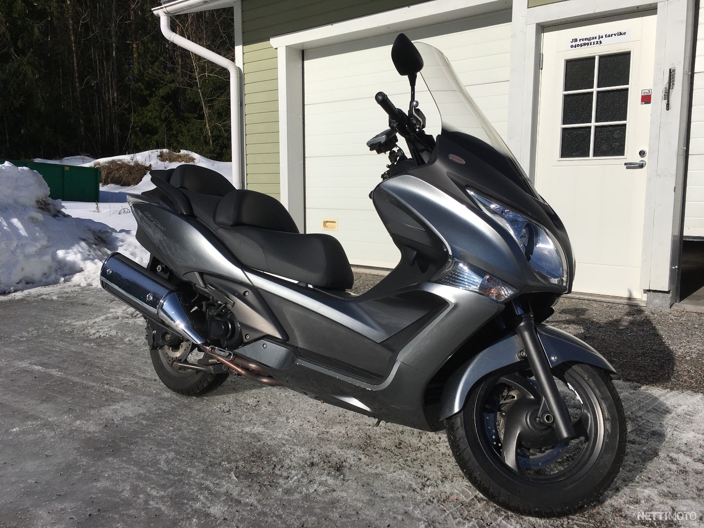 Honda Silver Wing 400 SW-T400 400 cm³ 2009 - Parainen - Motorcycle ...