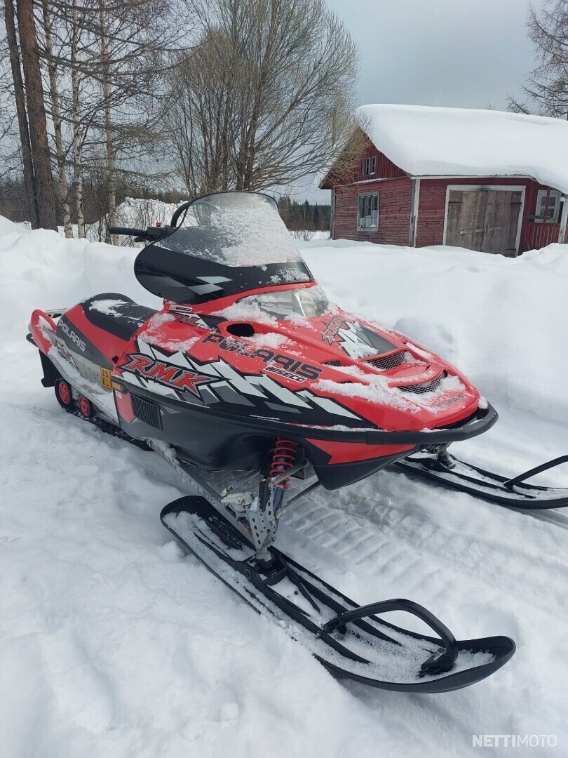 Polaris 550 RMK 550 cm³ 2004 - Kuhmo - Moottorikelkka - Nettimoto