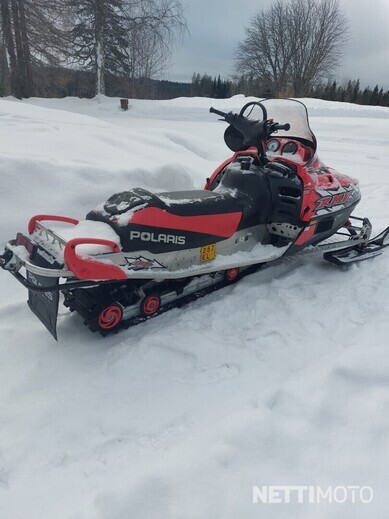 Polaris 550 RMK 550 cm³ 2004 - Kuhmo - Moottorikelkka - Nettimoto