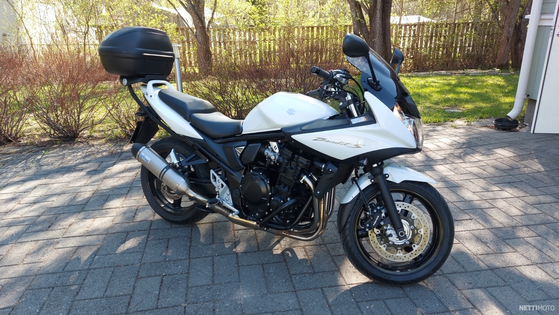 Suzuki GSF 650 SA Bandit ABS 650 cm³ 2014 - Lahti - Moottoripyörä ...