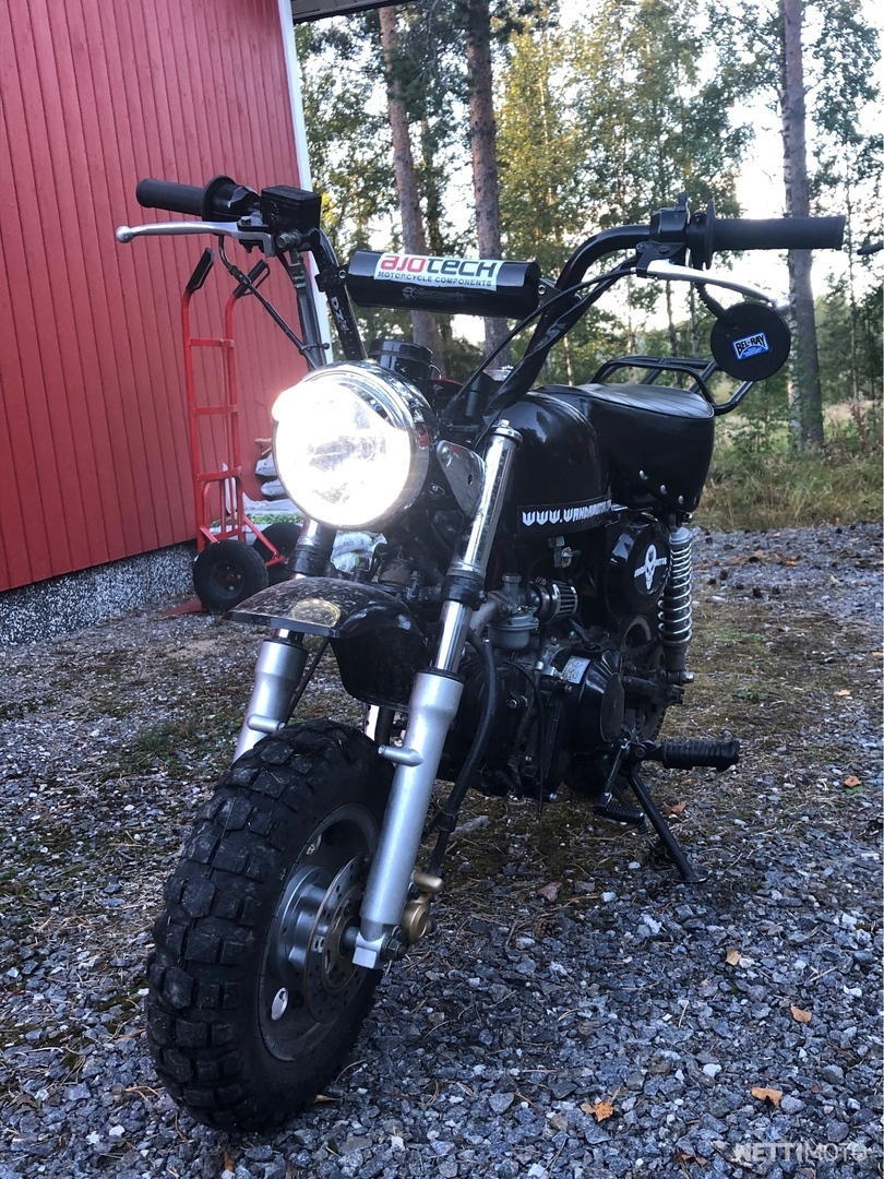 Skyteam Manki 50 cm³ 2018 - Nurmo - Mopo - Nettimoto