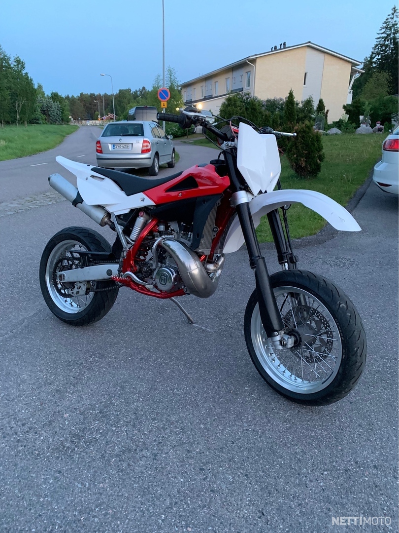 Husqvarna WR 300 300 cm³ 2011 - Järvenpää - Motorcycle - Nettimoto