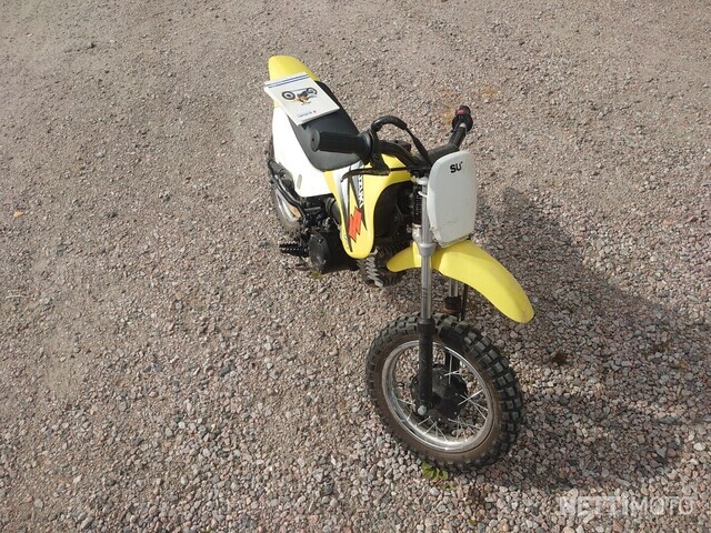 Suzuki Jr Jr50 50 cm³ 2004 - Sipoo - Motorcycle - Nettimoto