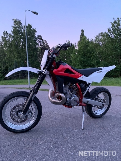Husqvarna WR 300 300 cm³ 2011 - Järvenpää - Motorcycle - Nettimoto