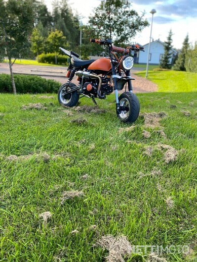 Skyteam Manki 50 cm³ 2021 - Seinäjoki - Mopo - Nettimoto