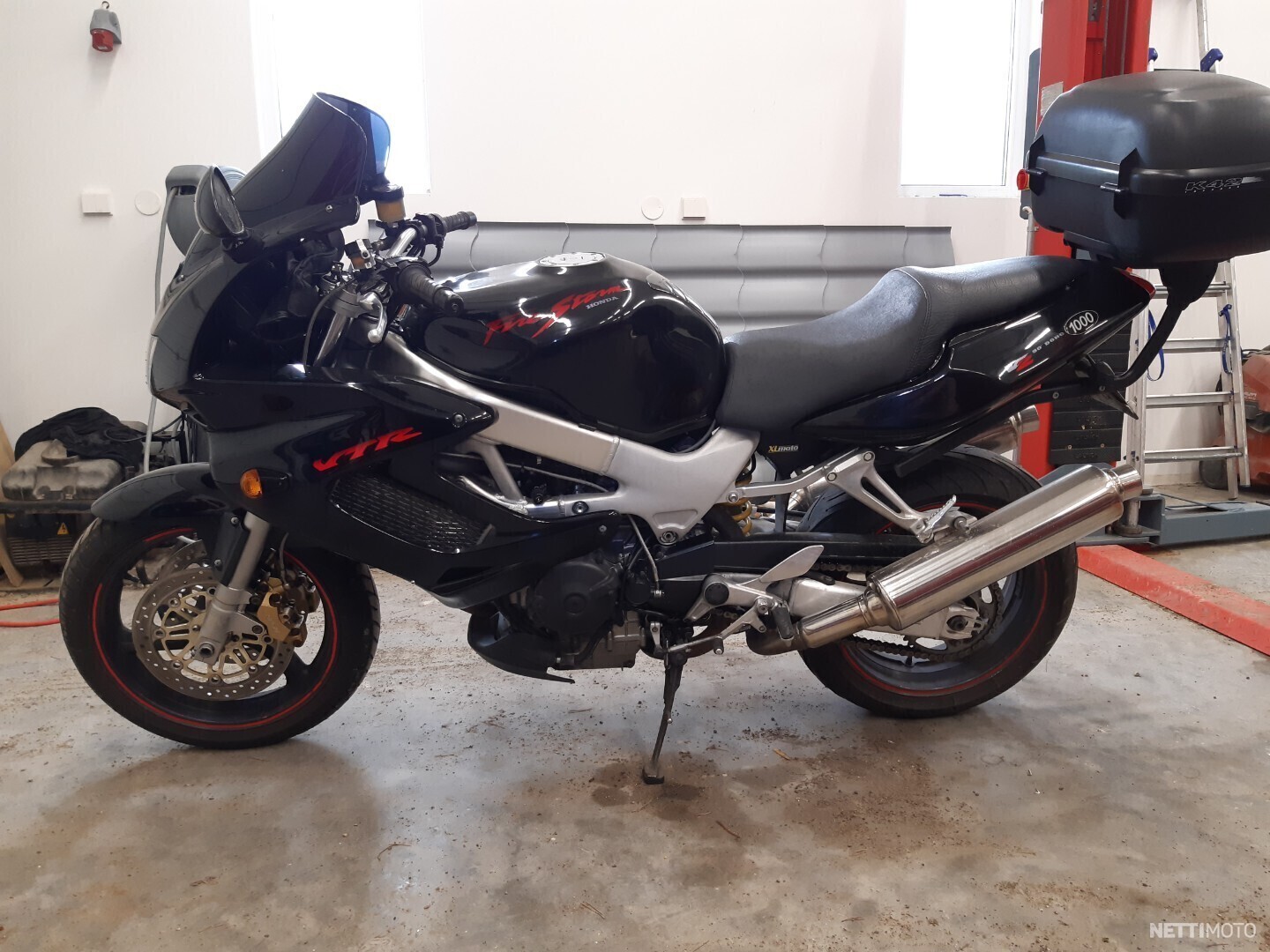 Honda VTR 1000 F Firestorm 1 000 cm³ 2001 - Iitti - Moottoripyörä ...