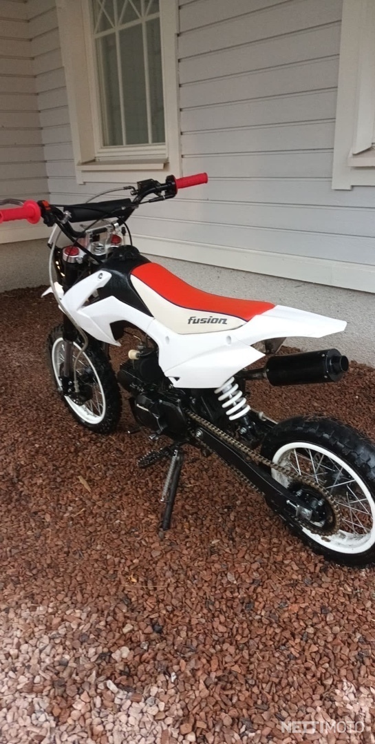 Fusion Bee 110 110 cm³ 2022 - Luvia - Mopo - Nettimoto