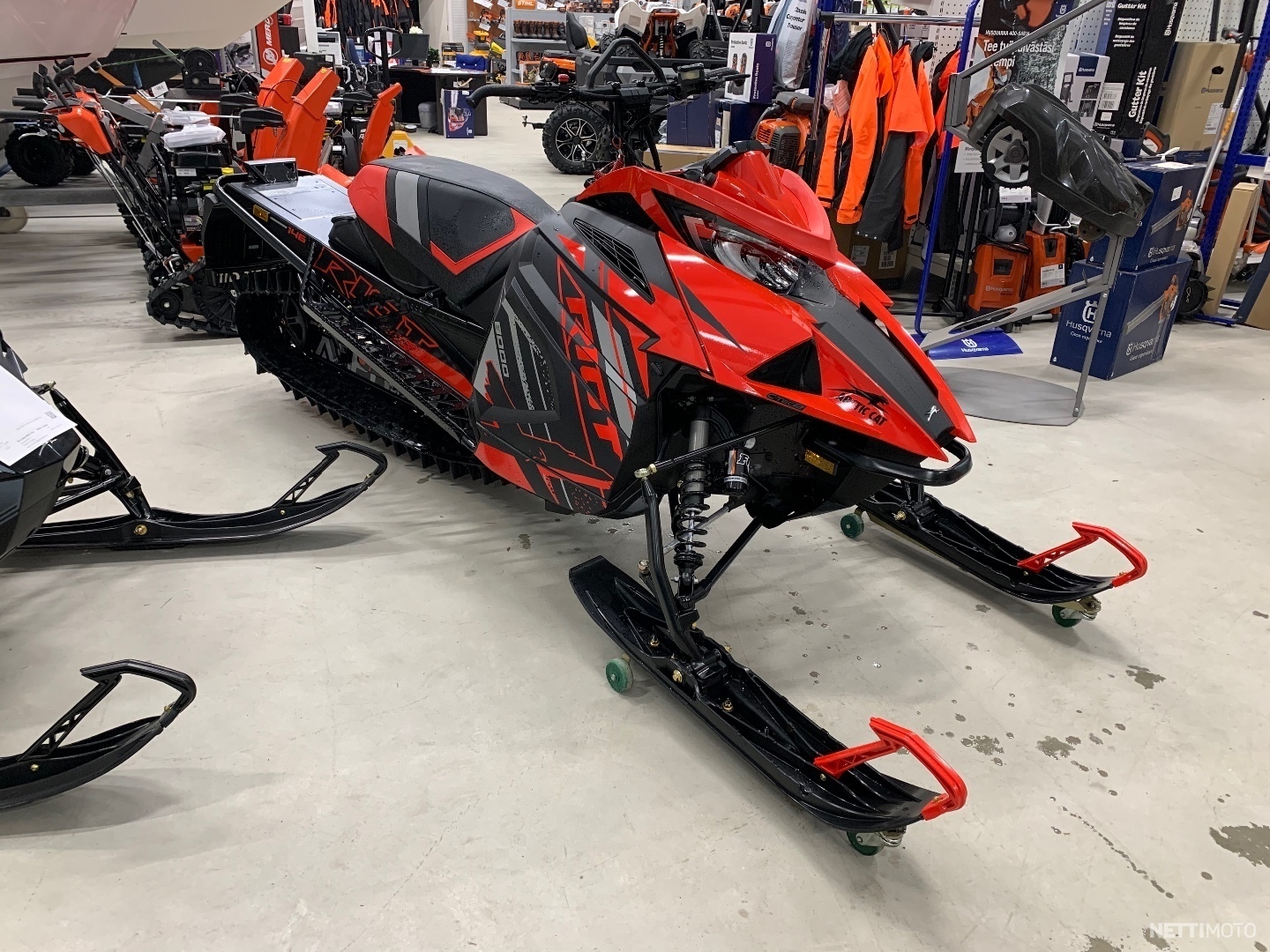 Arctic Cat Riot X 8000 Alpha One QS3 ES 2.6 800 cm³ 2023 - Kuopio ...