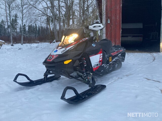 Lynx Rave RE 800R E-TEC 800 cm³ 2013 - Somero - Moottorikelkka - Nettimoto