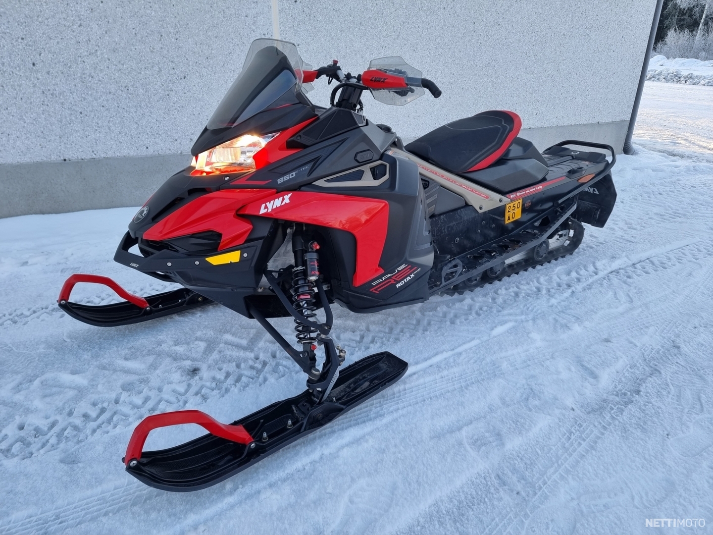 Lynx Rave RE 850 E-TEC 850 cm³ 2018 - Vaasa - Snow mobile - Nettimoto