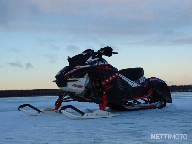 Lynx RS Rave RS 600 cm³ 2020 - Imatra - Moottorikelkka - Nettimoto