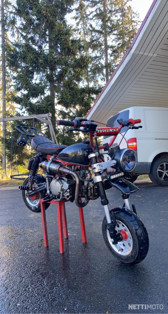 Skyteam Manki 150 cm³ 2024 - Kristiinankaupunki - Mopo - Nettimoto