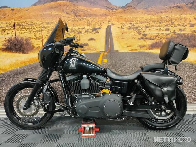 Harley-Davidson Dyna CLUB STYLE * SISSYBAR * HIENO * RAHOITUS!! 1 700 ...