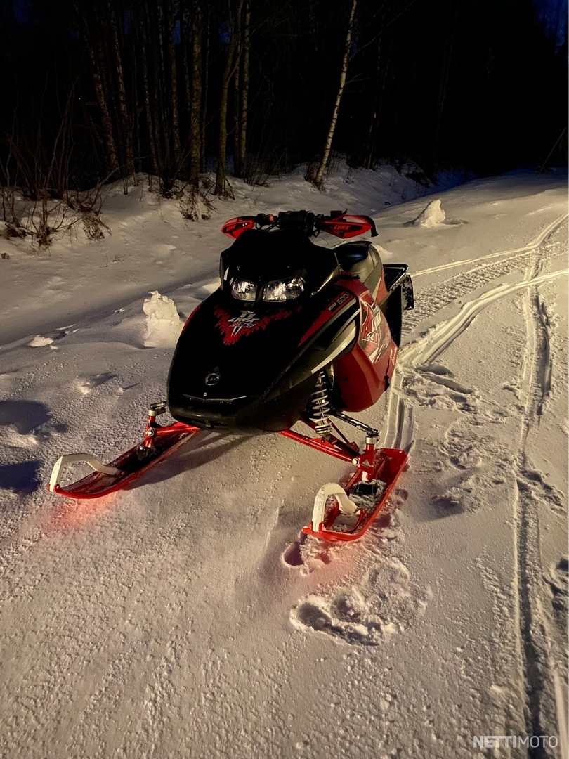 Lynx Rave RE 600 cm³ 2008 - Ii - Snow mobile - Nettimoto