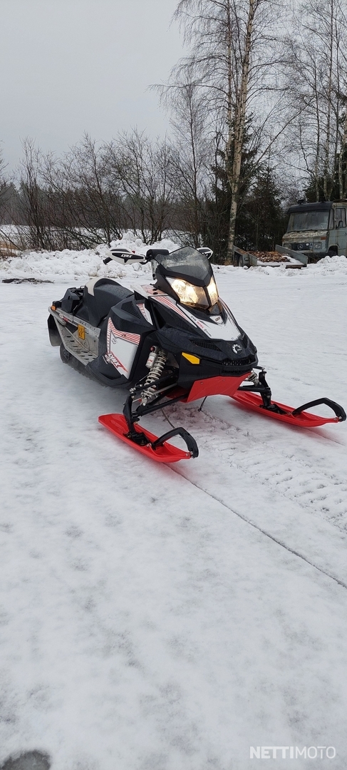 Lynx RE 800 etec 800 cm³ 2012 - Teuva - Moottorikelkka - Nettimoto
