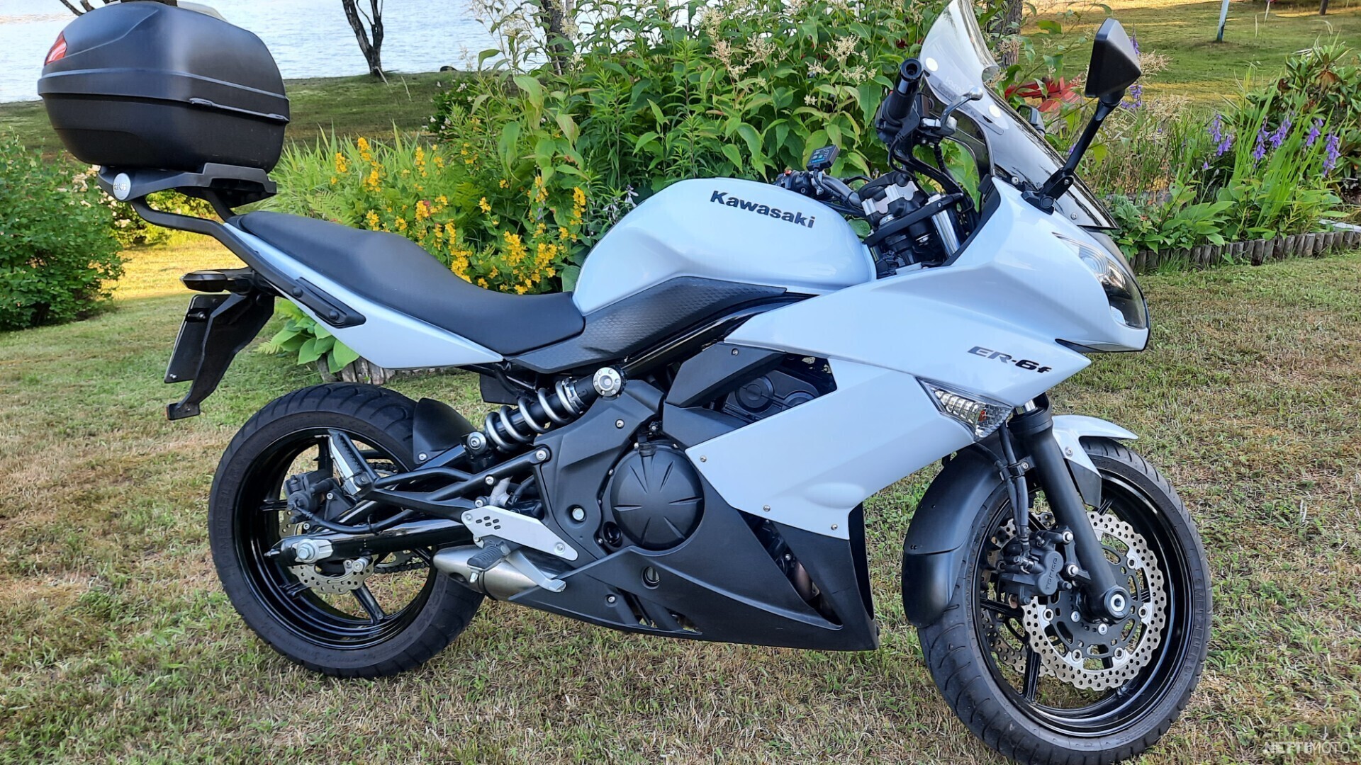 Kawasaki ER-6f 650 cm³ 2010 - Luoto - Moottoripyörä - Nettimoto