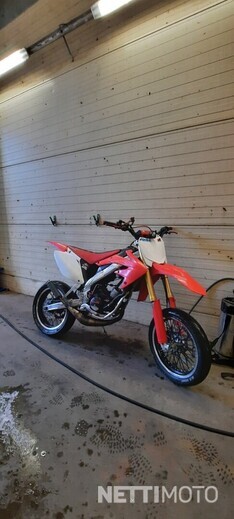 HM CRM 50 cm³ 2013 - Kotka - Moped - Nettimoto