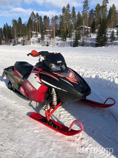 Lynx Rave RE 600 cm³ 2007 - Kuopio - Moottorikelkka - Nettimoto