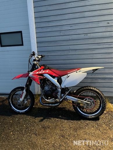 HM CRM 50 cm³ 2012 - Ylihärmä - Moped - Nettimoto