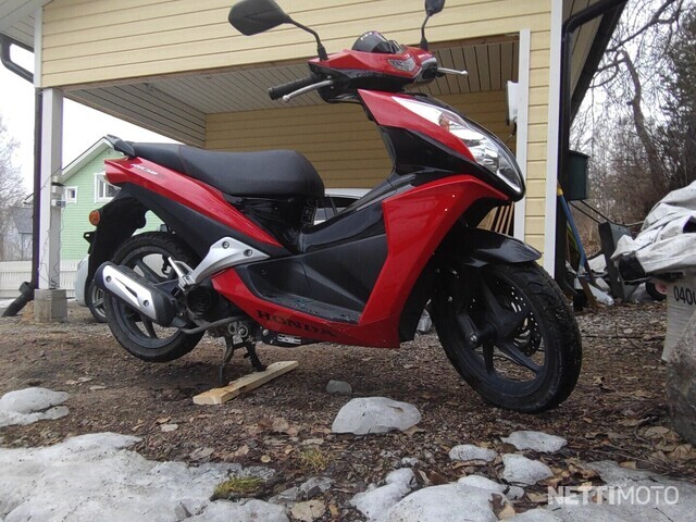 Honda NSC 50R 50 cm³ 2016 - Jyväskylä - Skootteri - Nettimoto