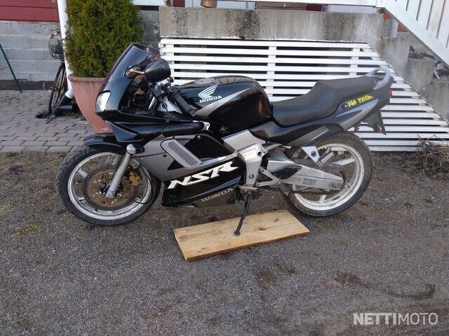 Honda NSR 125R SuperSport 125 cm³ 2003 - Porvoo - Moottoripyörä - Nettimoto