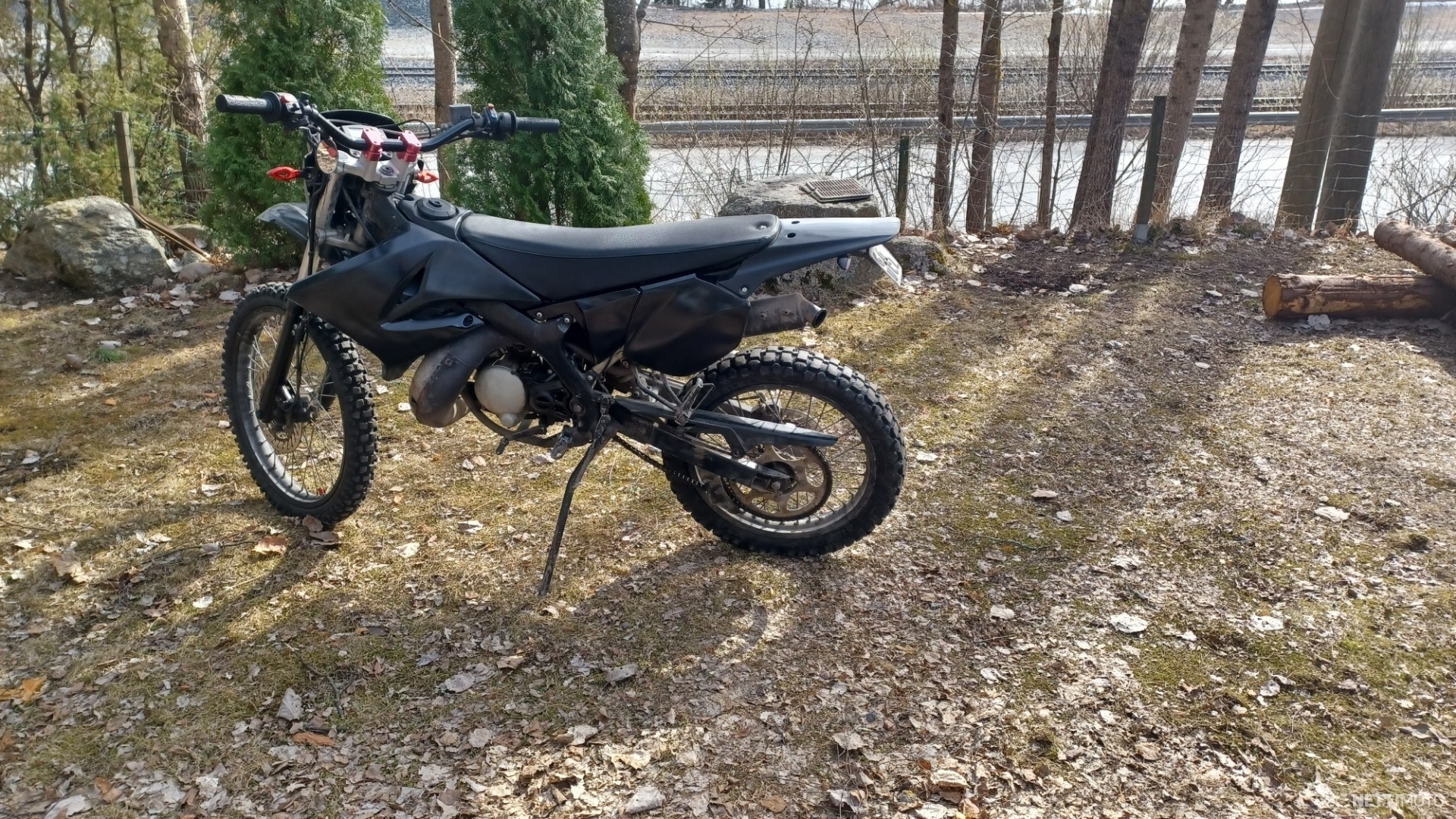 Yamaha DT 50R 50 cm³ 2010 - Nokia - Mopo - Nettimoto