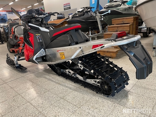 Polaris Indy 650 XC 137 Matryx 650 cm³ 2022 - Joensuu - Moottorikelkka ...