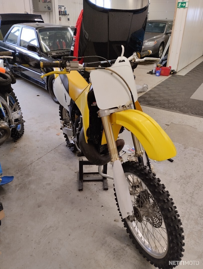 Suzuki RM 250 250 cm³ 1995 - Hämeenlinna - Moottoripyörä - Nettimoto