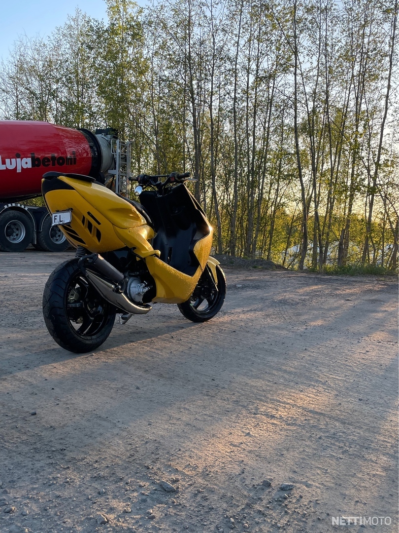 Yamaha Aerox 50 cm³ 2001 - Jyväskylä - Skootteri - Nettimoto