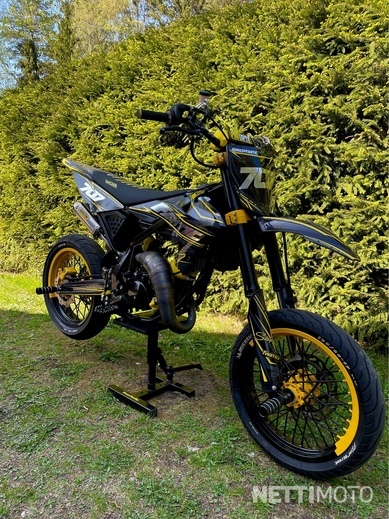 Fantic Motor Performance 50 Motard XM50 50 cm³ 2021 - Ulvila - Moped ...