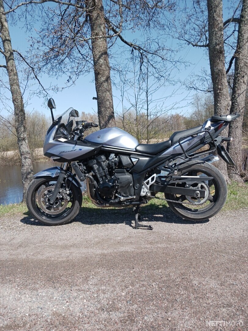 Suzuki GSF 650 SA Bandit ABS 660 cm³ 2014 - Karkkila - Motorcycle ...