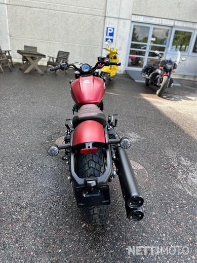 Indian Scout Bobber - Ruby Smoke 1 200 cm³ 2023 - Vantaa ...