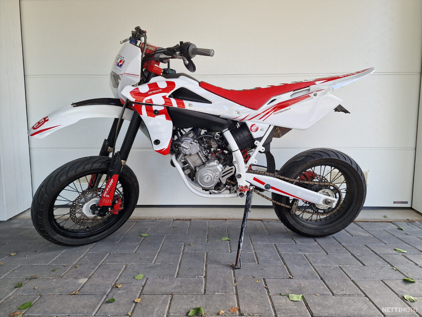 Husqvarna SMR Smr 125 125 cm³ 2011 - Kouvola - Moottoripyörä - Nettimoto