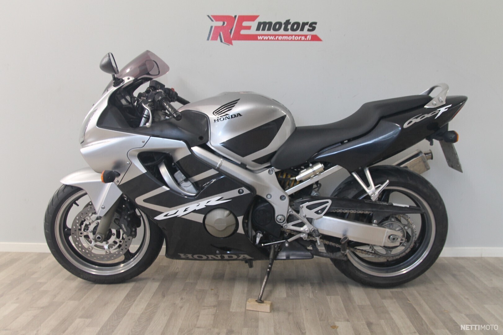 Honda CBR 600 F PC35 IÄKSEEN SIISTI, YOSHIMURAN SLIPARI 600 cm³ 2006 - Pietarsaari ...