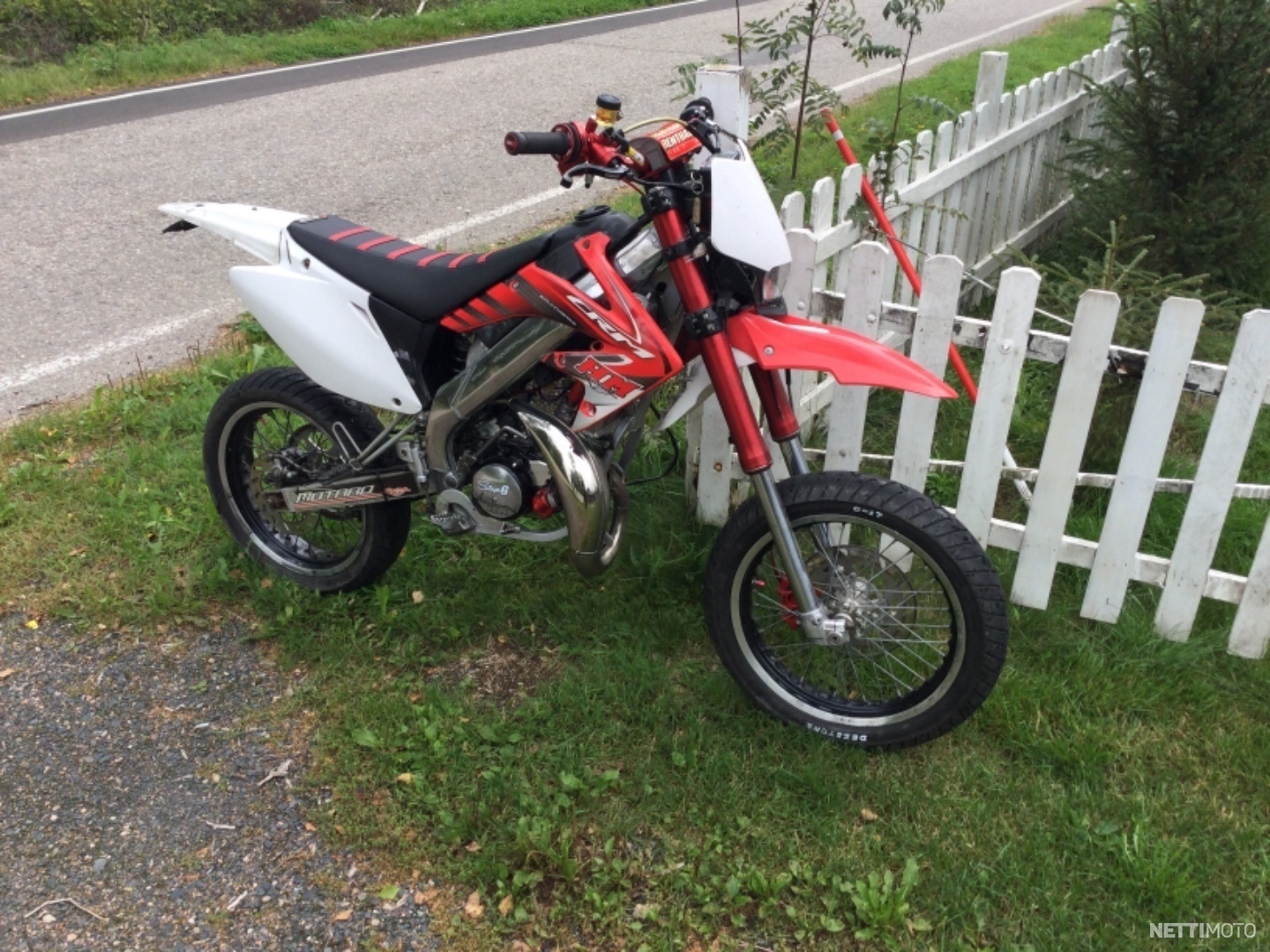 HM CRM NYT HALVALLA HYVÄ REMPATTU/PROJEKTOITU MOPO 50 cm³ 2011 ...