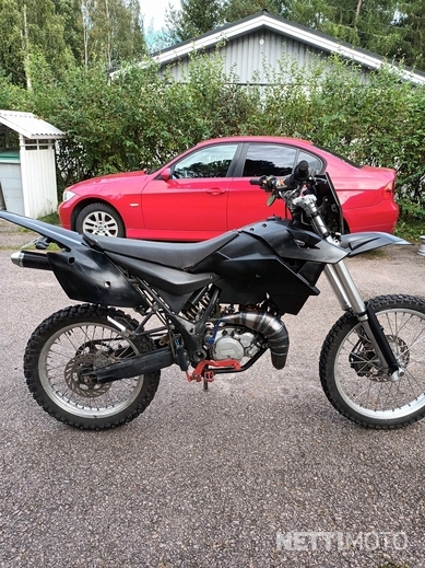 Generic Trigger SM 50 cm³ 2009 - Nivala - Mopo - Nettimoto