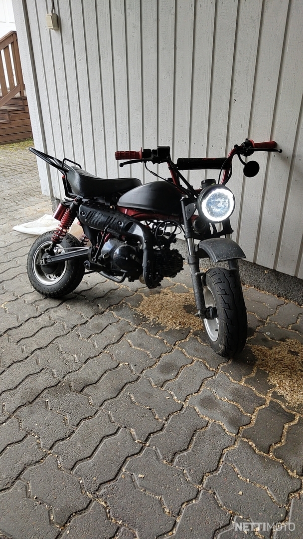 Skyteam Manki 50 cm³ 2021 - Nurmo - Mopo - Nettimoto