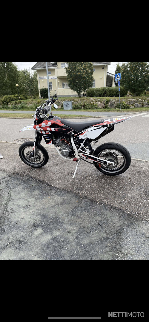 Husqvarna SMR 125 cm³ 2013 - Vantaa - Moottoripyörä - Nettimoto