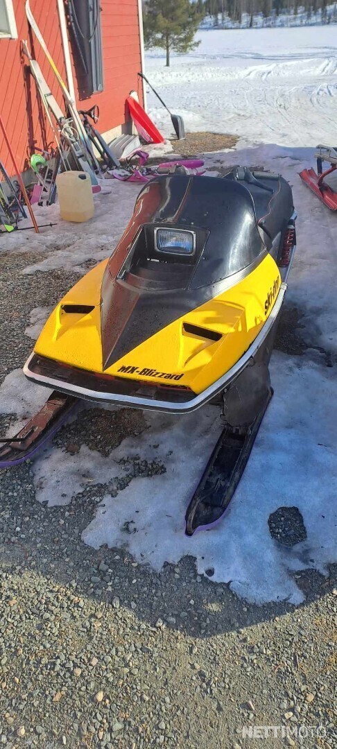 Ski-Doo Blizzard 5500 ROTAX 503 500 cm³ 1980 - Salla - Moottorikelkka ...