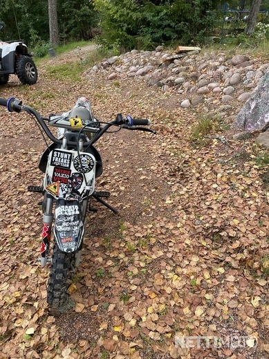 Apollo RFN Thunder 125 14 12 70cc 70 cm³ 2018 - Vehmaa - Moottoripyörä ...