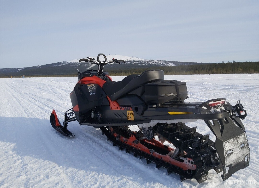 Ski-Doo Summit SP 146 600 E-TEC ES 600 cm³ 2021 - Oulu - Moottorikelkka ...