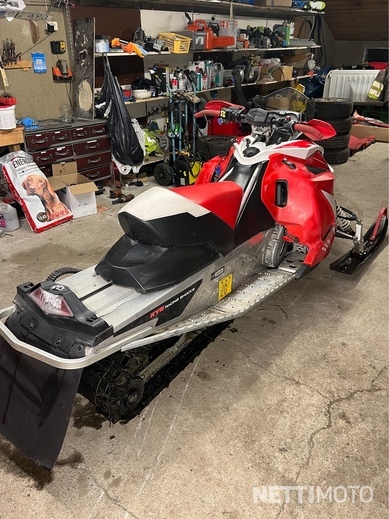 Lynx Rave RE 800R powerTek Männät vaihdettu 800 cm³ 2010 - Vöyri ...