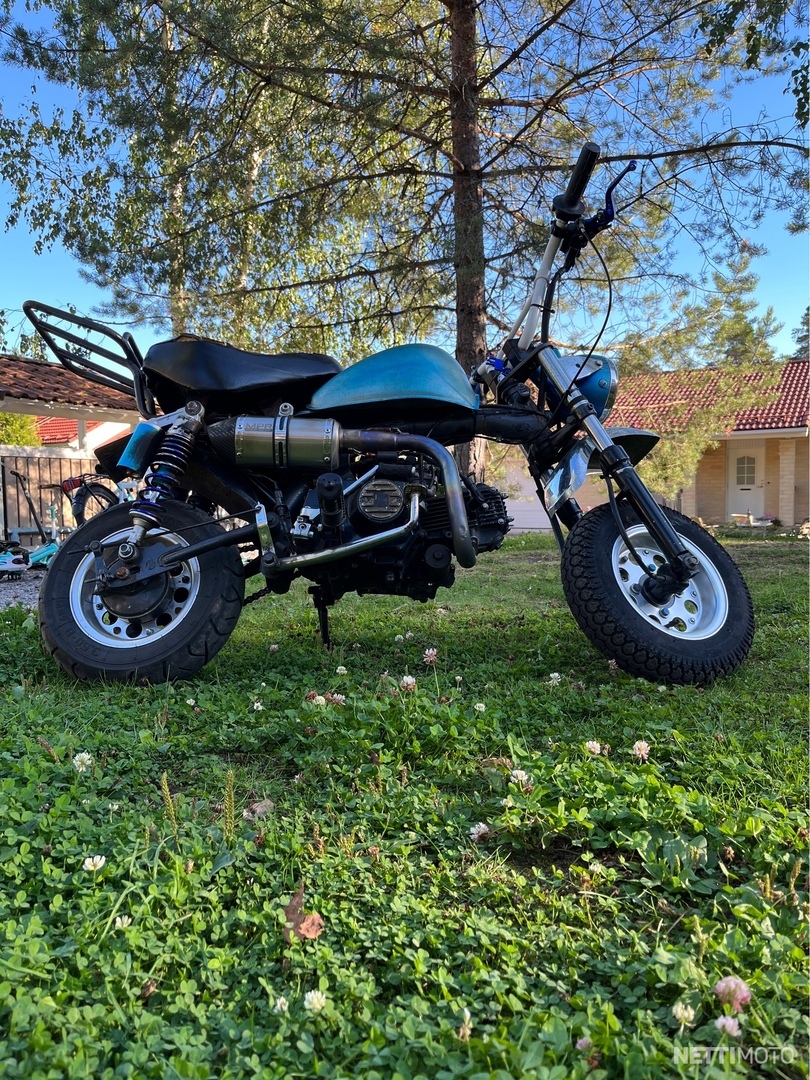 Skyteam Manki 50 cm³ 2017 - Lahti - Mopo - Nettimoto