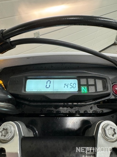 Husqvarna 701 Supermoto 700 cm³ 2022 - Espoo - Moottoripyörä - Nettimoto