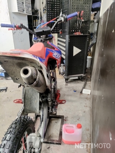 Apollo RFN Thunder 125 14 12 125 cm³ 2022 - Kannus - Moottoripyörä ...