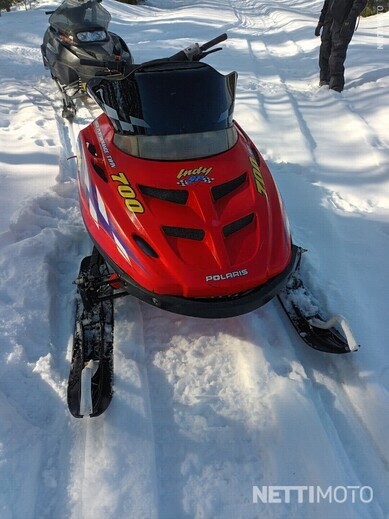 Polaris 700 XC SP 700 cm³ 2000 - Tuusniemi - Snow mobile - Nettimoto