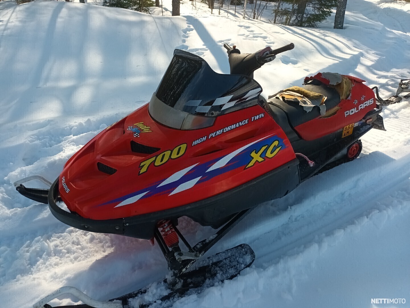 Polaris 700 XC SP 700 cm³ 2000 - Tuusniemi - Snow mobile - Nettimoto