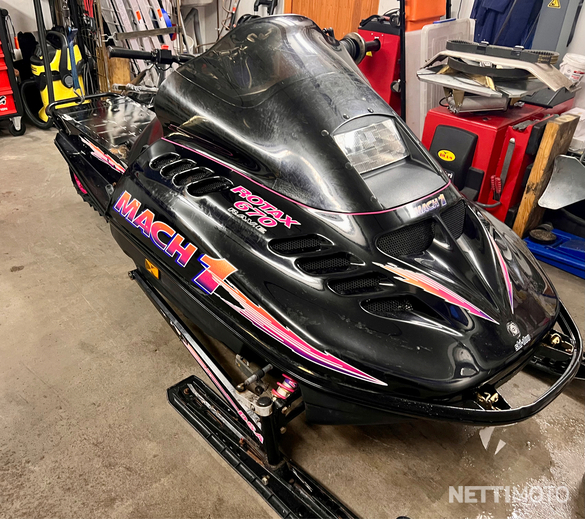 Ski-Doo Mach 1 680 cm³ 1995 - Veteli - Moottorikelkka - Nettimoto