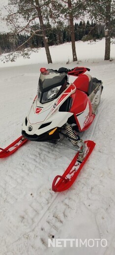 Lynx Rave RE 600 E-TEC 600 cm³ 2010 - Isokyrö - Moottorikelkka - Nettimoto