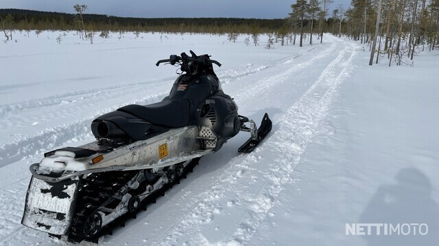Yamaha FX Nytro XTX jatkettu 151" 1 000 cm³ 2009 - Vaasa - Moottorikelkka - Nettimoto